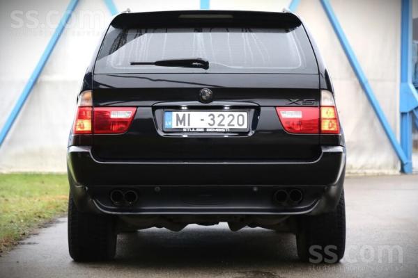 Black BMW X5 2005 in Riga, with an engine capacity of 3.00 L and mileage of 332 thousand km for 7495 €, photo 6 on AUTOMOTO.COM.LV