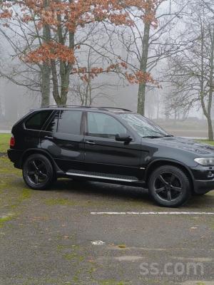Black BMW X5 2005 in Talsi, with an engine capacity of 3.00 L and mileage of 253 thousand km for 5100 €, photo  on AUTOMOTO.COM.LV
