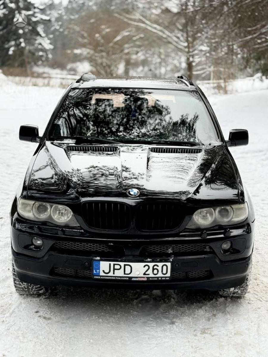 Black BMW X5 2005 in Vilnius, with an engine capacity of 3.00 L and mileage of 299 thousand km for 4000 €, photo 3 on AUTOMOTO.COM.LV