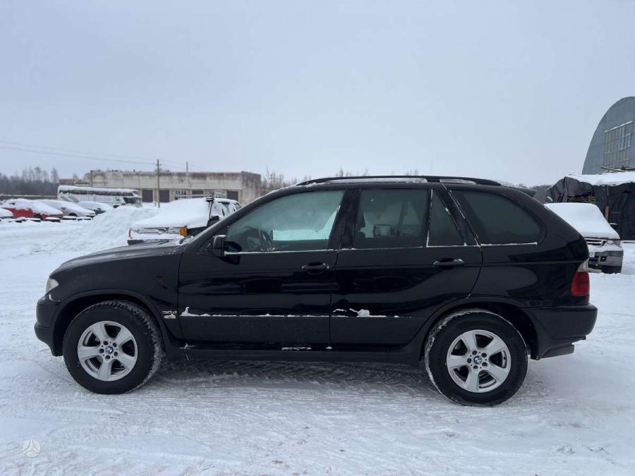 Melns BMW X5 2005 Kelmė, ar dzinēja tilpumu 2.99 L un nobraukumu 270 tūkst. km par 3400 €, foto 8 vietnē AUTOMOTO.COM.LV