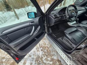Melns BMW X5 2005 Tallina, ar dzinēja tilpumu 3.00 L un nobraukumu 309 tūkst. km par 9000 €, foto 12 vietnē AUTOMOTO.COM.LV