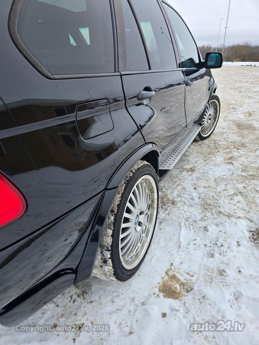 Black BMW X5 2005 in Narva, with an engine capacity of 4.80 L and mileage of 282 thousand km for 9300 €, photo 5 on AUTOMOTO.COM.LV