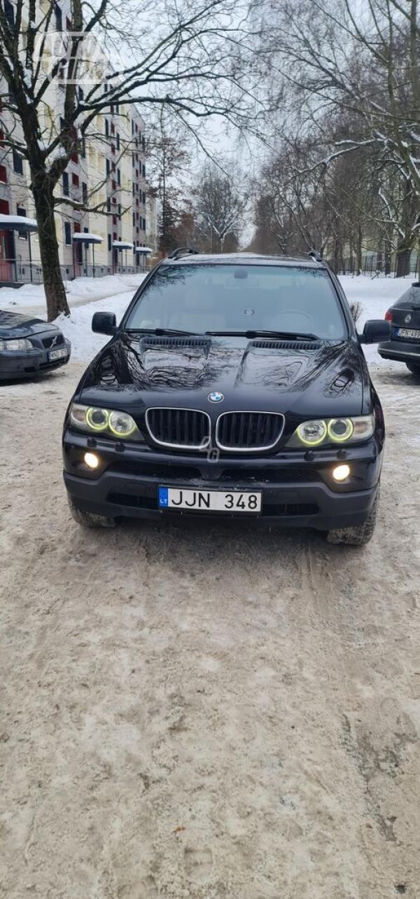 Black BMW X5 2005 in Vilnius, with an engine capacity of 3.00 L and mileage of 262 thousand km for 5400 €, photo 1 on AUTOMOTO.COM.LV