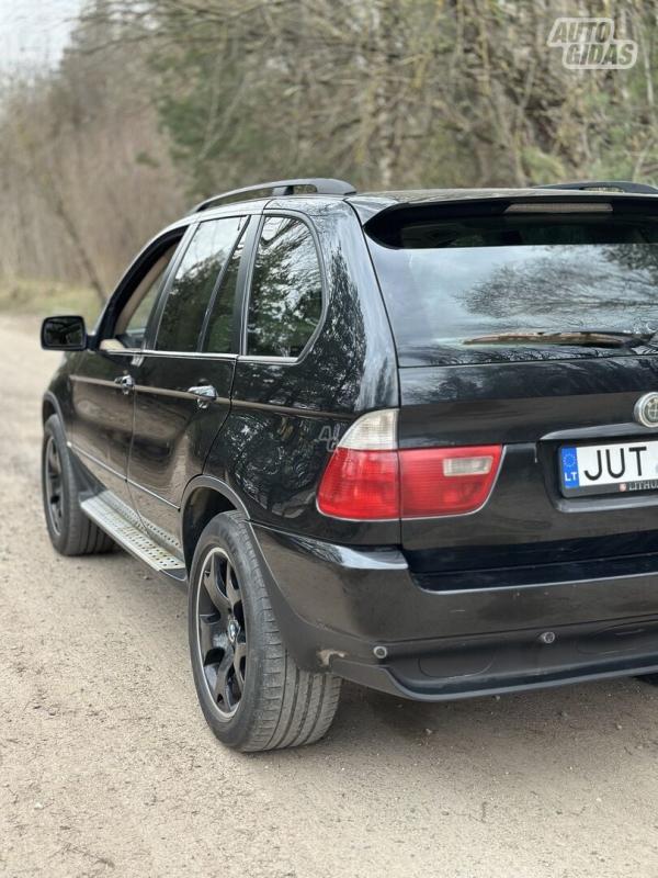 Black BMW X5 2005 in Vilnius, with an engine capacity of 3.00 L and mileage of 418 thousand km for 3700 €, photo 5 on AUTOMOTO.COM.LV