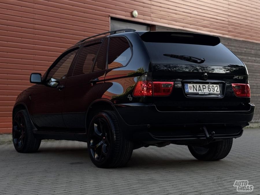 Black BMW X5 2005 in Kaunas, with an engine capacity of 3.00 L and mileage of 222 thousand km for 5000 €, photo 4 on AUTOMOTO.COM.LV