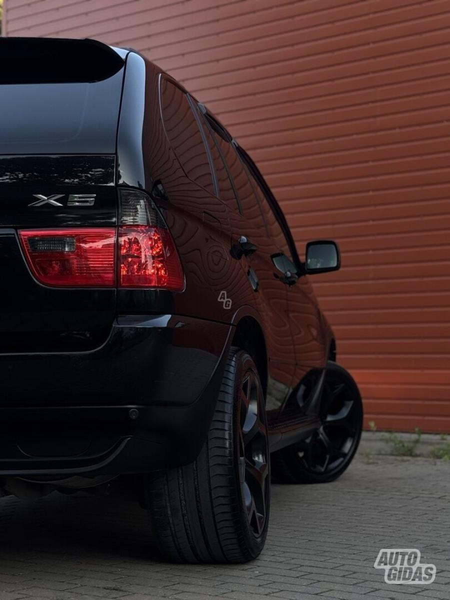 Black BMW X5 2005 in Kaunas, with an engine capacity of 3.00 L and mileage of 222 thousand km for 5000 €, photo 14 on AUTOMOTO.COM.LV