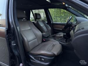 Black BMW X5 2005 in Kaunas, with an engine capacity of 3.00 L and mileage of 222 thousand km for 5000 €, photo 20 on AUTOMOTO.COM.LV