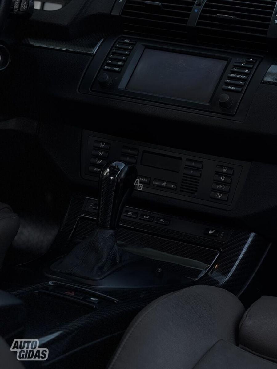 Black BMW X5 2005 in Kaunas, with an engine capacity of 3.00 L and mileage of 222 thousand km for 5000 €, photo 28 on AUTOMOTO.COM.LV