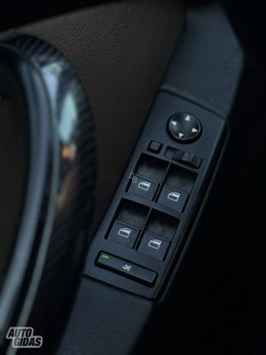 Black BMW X5 2005 in Kaunas, with an engine capacity of 3.00 L and mileage of 222 thousand km for 5000 €, photo 30 on AUTOMOTO.COM.LV