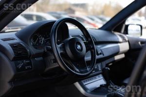 Melns BMW X5 2005 Rīga, ar dzinēja tilpumu 3.00 L un nobraukumu 343 tūkst. km par 5990 €, foto 14 vietnē AUTOMOTO.COM.LV