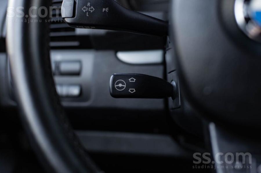 Melns BMW X5 2005 Rīga, ar dzinēja tilpumu 3.00 L un nobraukumu 343 tūkst. km par 5990 €, foto 17 vietnē AUTOMOTO.COM.LV