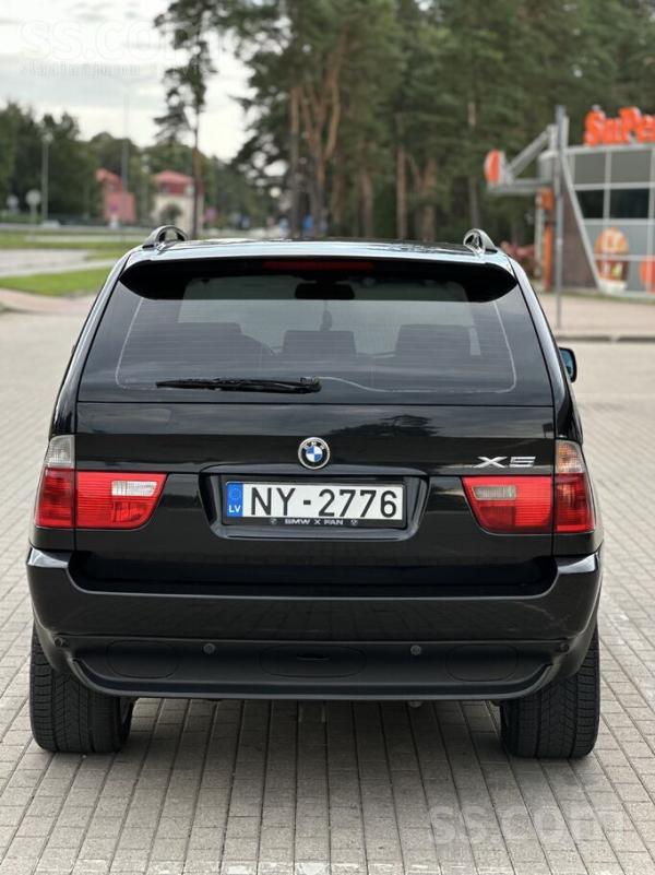 Black BMW X5 2005 in Riga, with an engine capacity of 3.00 L and mileage of 0 thousand km for 7000 €, photo 5 on AUTOMOTO.COM.LV