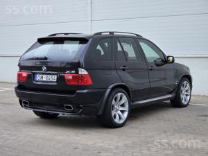 Black BMW X5 2005 in Riga, with an engine capacity of 4.80 L and mileage of 371 thousand km for 8490 €, photo 5 on AUTOMOTO.COM.LV