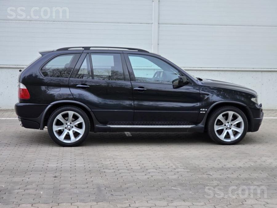 Black BMW X5 2005 in Riga, with an engine capacity of 4.80 L and mileage of 371 thousand km for 8490 €, photo 8 on AUTOMOTO.COM.LV