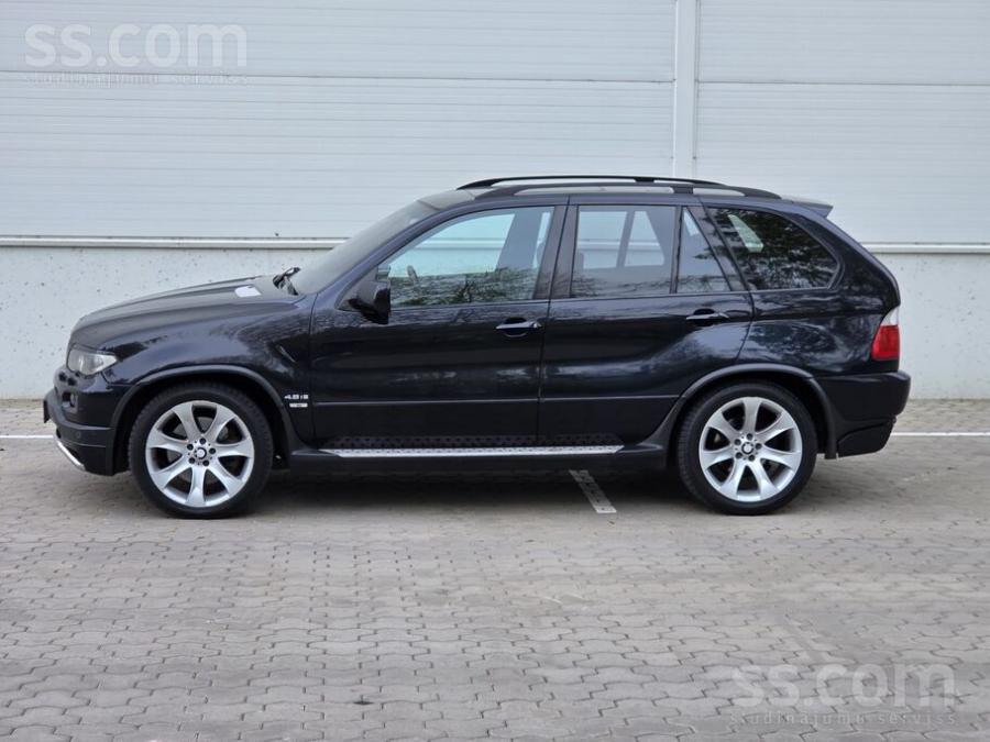 Black BMW X5 2005 in Riga, with an engine capacity of 4.80 L and mileage of 371 thousand km for 8490 €, photo 9 on AUTOMOTO.COM.LV