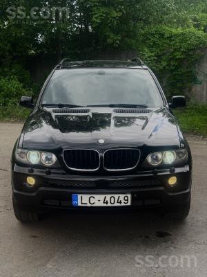 Black BMW X5 2005 in Daugavpils, with an engine capacity of 3.00 L and mileage of 449 thousand km for 5300 €, photo 8 on AUTOMOTO.COM.LV