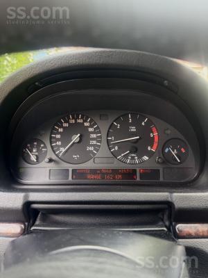 Black BMW X5 2005 in Daugavpils, with an engine capacity of 3.00 L and mileage of 449 thousand km for 5300 €, photo 13 on AUTOMOTO.COM.LV