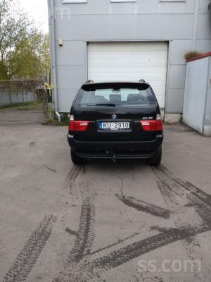 Black BMW X5 2005 in Riga, with an engine capacity of 3.00 L and mileage of 384 thousand km for 4800 €, photo 5 on AUTOMOTO.COM.LV