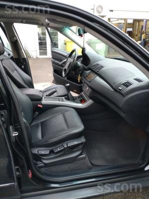 Black BMW X5 2005 in Riga, with an engine capacity of 3.00 L and mileage of 384 thousand km for 4800 €, photo 9 on AUTOMOTO.COM.LV