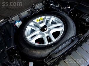 Black BMW X5 2005 in Riga, with an engine capacity of 3.00 L and mileage of 268 thousand km for 7770 €, photo 19 on AUTOMOTO.COM.LV