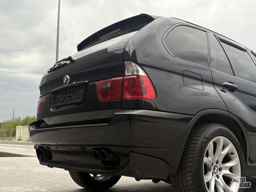 Black BMW X5 2005 in Kaunas, with an engine capacity of 3.00 L and mileage of 352 thousand km for 4450 €, photo 8 on AUTOMOTO.COM.LV