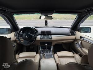 Black BMW X5 2005 in Kaunas, with an engine capacity of 3.00 L and mileage of 352 thousand km for 4450 €, photo 15 on AUTOMOTO.COM.LV