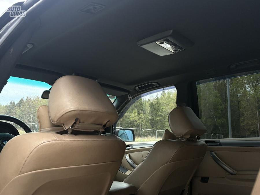Black BMW X5 2005 in Kaunas, with an engine capacity of 3.00 L and mileage of 352 thousand km for 4450 €, photo 17 on AUTOMOTO.COM.LV