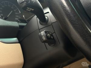 Black BMW X5 2005 in Kaunas, with an engine capacity of 3.00 L and mileage of 352 thousand km for 4450 €, photo 20 on AUTOMOTO.COM.LV