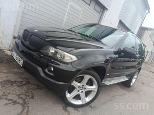 Black BMW X5 2005 in Riga, with an engine capacity of 3.00 L and mileage of 310 thousand km for 5900 €, photo 3 on AUTOMOTO.COM.LV