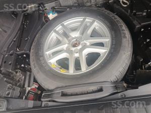 Black BMW X5 2005 in Riga, with an engine capacity of 3.00 L and mileage of 310 thousand km for 5900 €, photo 27 on AUTOMOTO.COM.LV