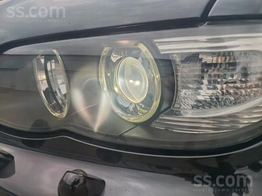 Black BMW X5 2005 in Riga, with an engine capacity of 3.00 L and mileage of 310 thousand km for 5900 €, photo 29 on AUTOMOTO.COM.LV