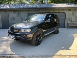 Black BMW X5 2005 in Liepaja, with an engine capacity of 3.00 L and mileage of 0 thousand km for 5000 €, photo 3 on AUTOMOTO.COM.LV
