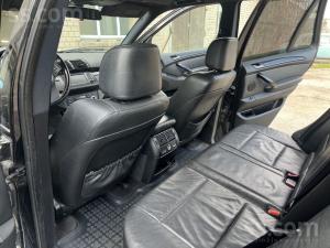 Black BMW X5 2005 in Liepaja, with an engine capacity of 3.00 L and mileage of 0 thousand km for 5000 €, photo 8 on AUTOMOTO.COM.LV