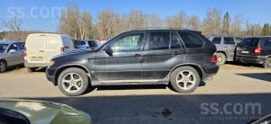 Melns BMW X5 2005 Valmiera, ar dzinēja tilpumu 3.00 L un nobraukumu 322 tūkst. km par 2000 €, foto 6 vietnē AUTOMOTO.COM.LV