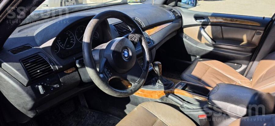 Melns BMW X5 2005 Valmiera, ar dzinēja tilpumu 3.00 L un nobraukumu 322 tūkst. km par 2000 €, foto 9 vietnē AUTOMOTO.COM.LV