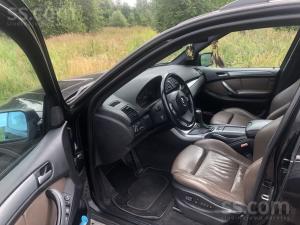 Black BMW X5 2005 in Riga, with an engine capacity of 3.00 L and mileage of 333 thousand km for 4850 €, photo 8 on AUTOMOTO.COM.LV