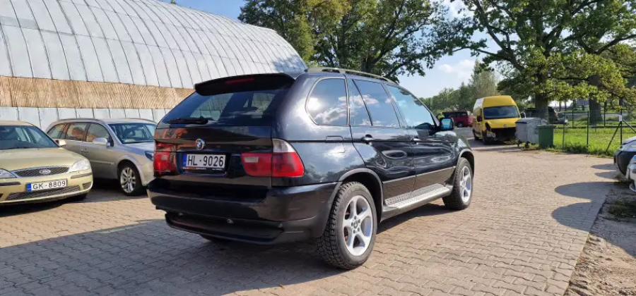 Melns BMW X5 2005 Valmiera, ar dzinēja tilpumu 3.00 L un nobraukumu 308 tūkst. km par 3500 €, foto 4 vietnē AUTOMOTO.COM.LV