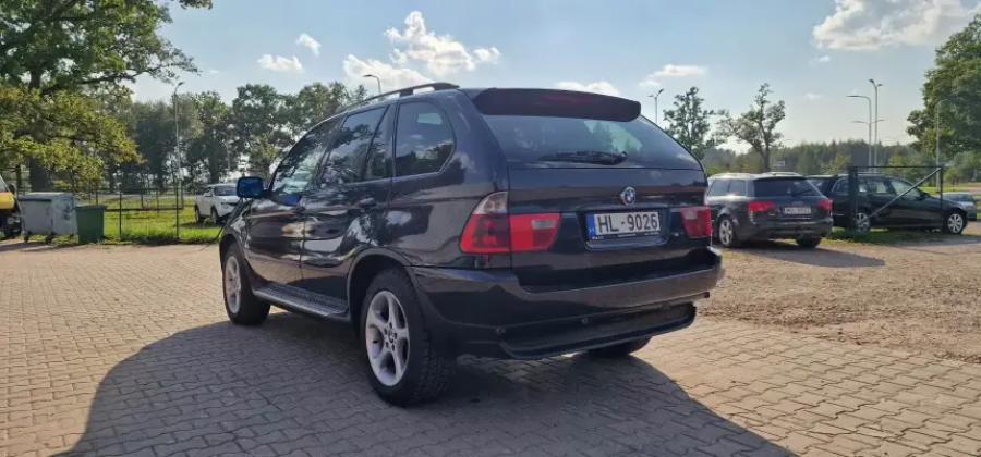 Melns BMW X5 2005 Valmiera, ar dzinēja tilpumu 3.00 L un nobraukumu 308 tūkst. km par 3500 €, foto 5 vietnē AUTOMOTO.COM.LV