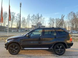 Black BMW X5 2005 in Riga, with an engine capacity of 3.00 L and mileage of 273 thousand km for 3990 €, photo 25 on AUTOMOTO.COM.LV