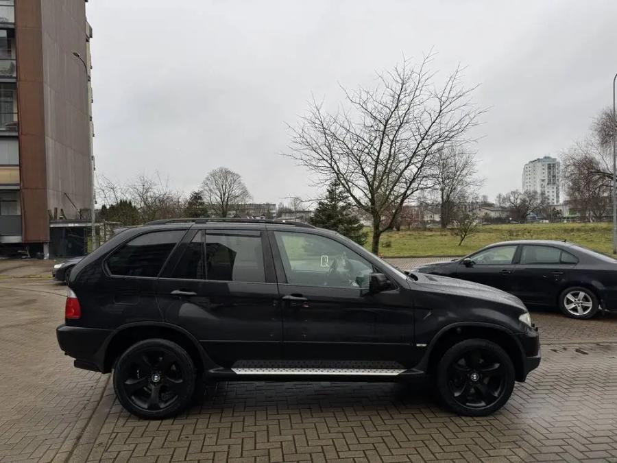 Melns BMW X5 2005 Rīga, ar dzinēja tilpumu 3.00 L un nobraukumu 339 tūkst. km par 4990 €, foto 4 vietnē AUTOMOTO.COM.LV