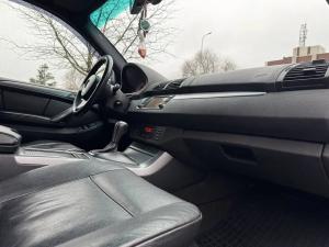 Melns BMW X5 2005 Rīga, ar dzinēja tilpumu 3.00 L un nobraukumu 339 tūkst. km par 4990 €, foto 10 vietnē AUTOMOTO.COM.LV