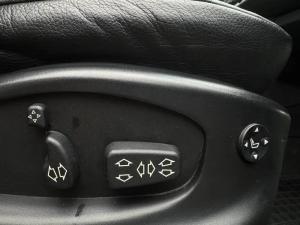 Melns BMW X5 2005 Rīga, ar dzinēja tilpumu 3.00 L un nobraukumu 339 tūkst. km par 4990 €, foto 13 vietnē AUTOMOTO.COM.LV