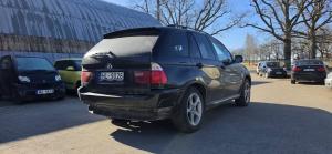 Melns BMW X5 2005 Valmiera, ar dzinēja tilpumu 3.00 L un nobraukumu 322 tūkst. km par 2000 €, foto 4 vietnē AUTOMOTO.COM.LV