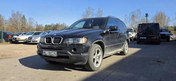 Melns BMW X5 2005 Valmiera, ar dzinēja tilpumu 3.00 L un nobraukumu 322 tūkst. km par 2000 €, foto 6 vietnē AUTOMOTO.COM.LV