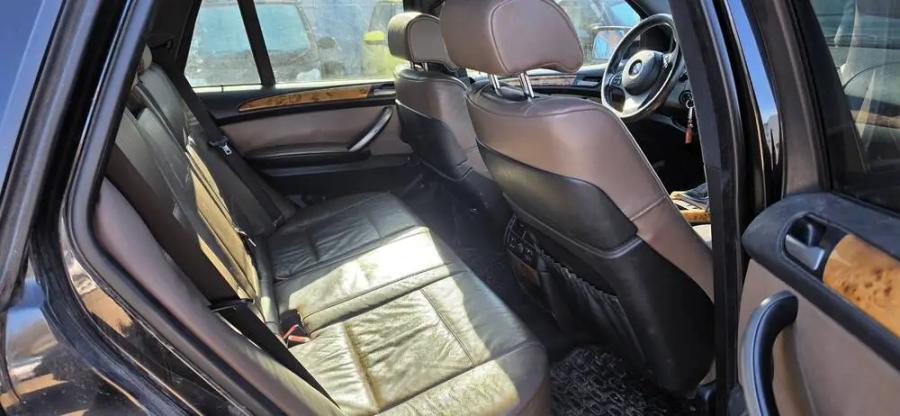 Melns BMW X5 2005 Valmiera, ar dzinēja tilpumu 3.00 L un nobraukumu 322 tūkst. km par 2000 €, foto 11 vietnē AUTOMOTO.COM.LV
