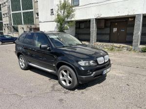 Black BMW X5 2005 in Vilnius, with an engine capacity of 3.00 L and mileage of 400 thousand km for 2200 €, photo 6 on AUTOMOTO.COM.LV
