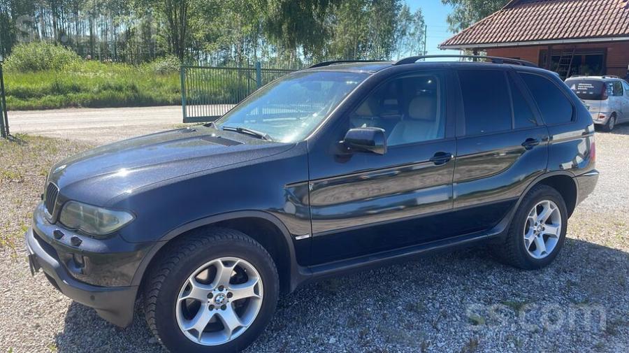 Black BMW X5 2005 in Riga, with an engine capacity of 3.00 L and mileage of 385 thousand km for 5650 €, photo 1 on AUTOMOTO.COM.LV
