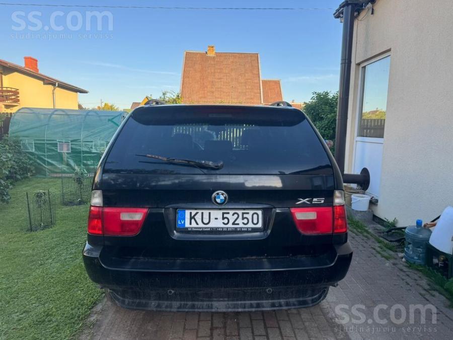 Black BMW X5 2005 in Riga, with an engine capacity of 3.00 L and mileage of 463 thousand km for 3450 €, photo 6 on AUTOMOTO.COM.LV
