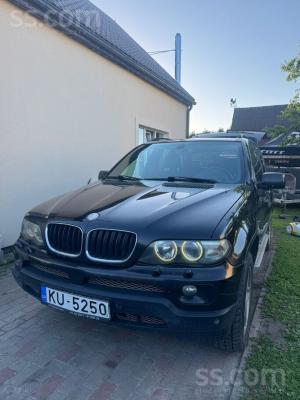 Black BMW X5 2005 in Riga, with an engine capacity of 3.00 L and mileage of 463 thousand km for 3450 €, photo 13 on AUTOMOTO.COM.LV