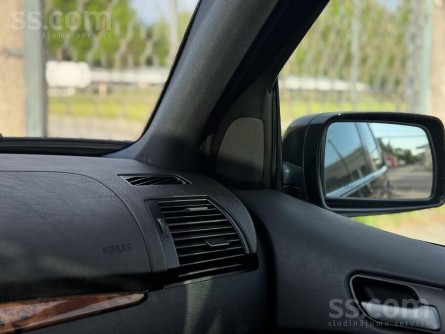 Melns BMW X5 2005 Rīga, ar dzinēja tilpumu 4.80 L un nobraukumu 291 tūkst. km par 14990 €, foto 18 vietnē AUTOMOTO.COM.LV